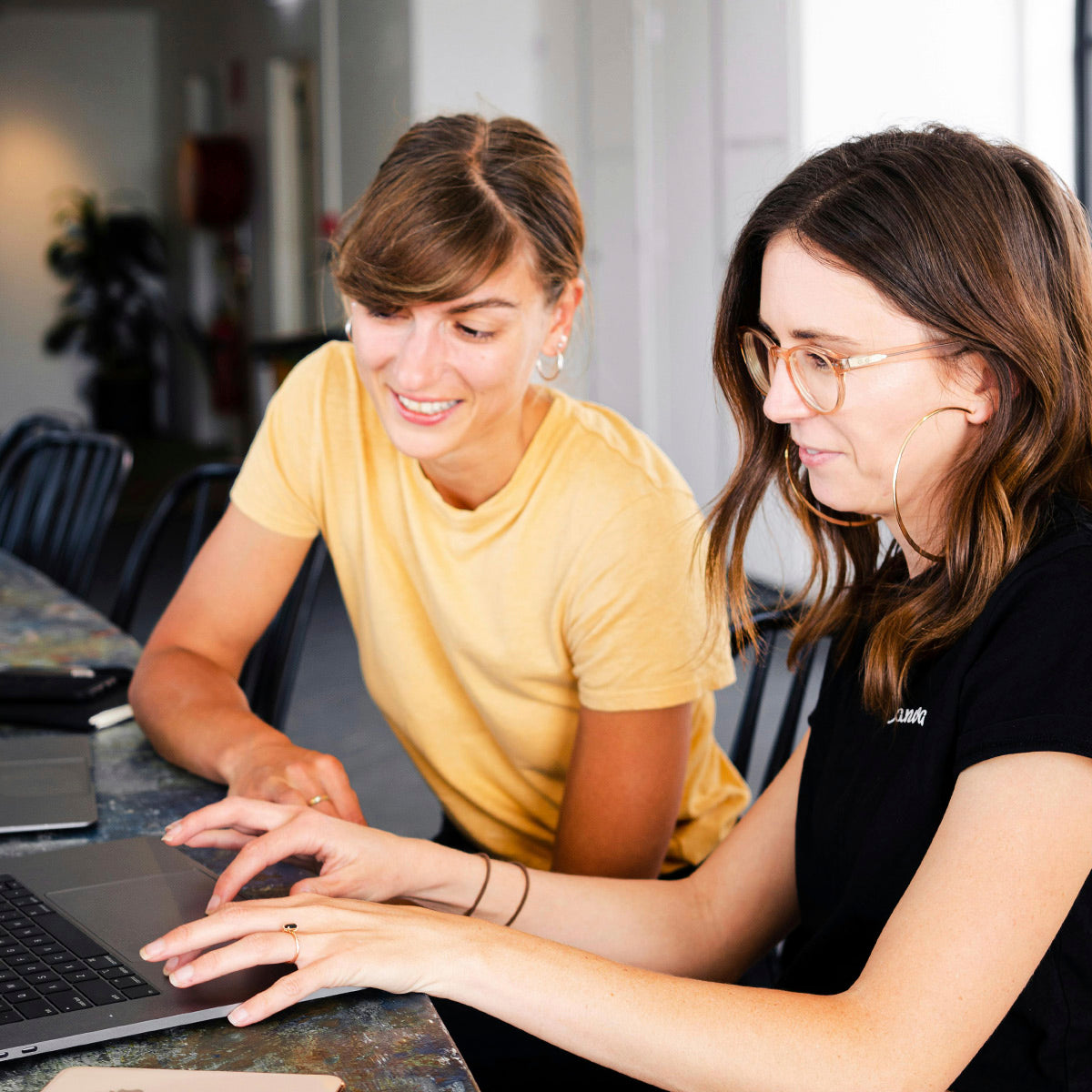 Top 5 Must-Haves To Make Life Easier for Working Mums – UGG Originals